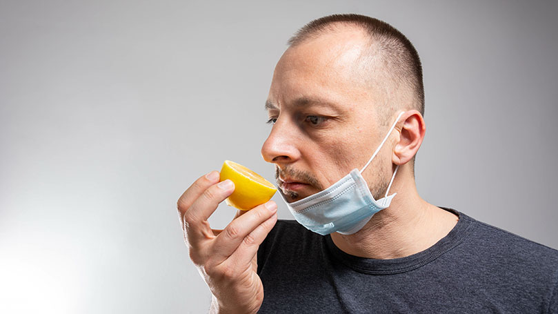 Nach COVID-19-Infektion: Wann kommt der Geruchssinn nach Corona wieder ...